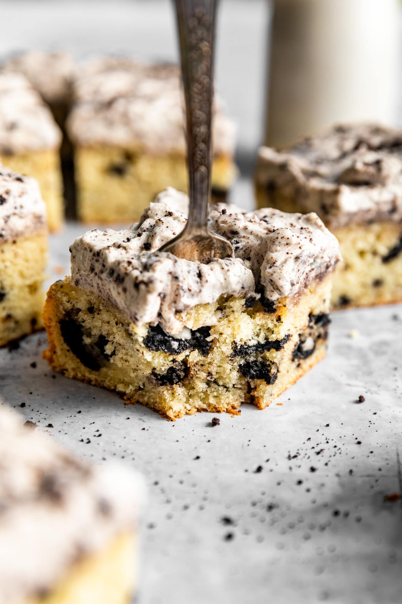 Cookies n Cream Snack Cake – MikeBakesNYC